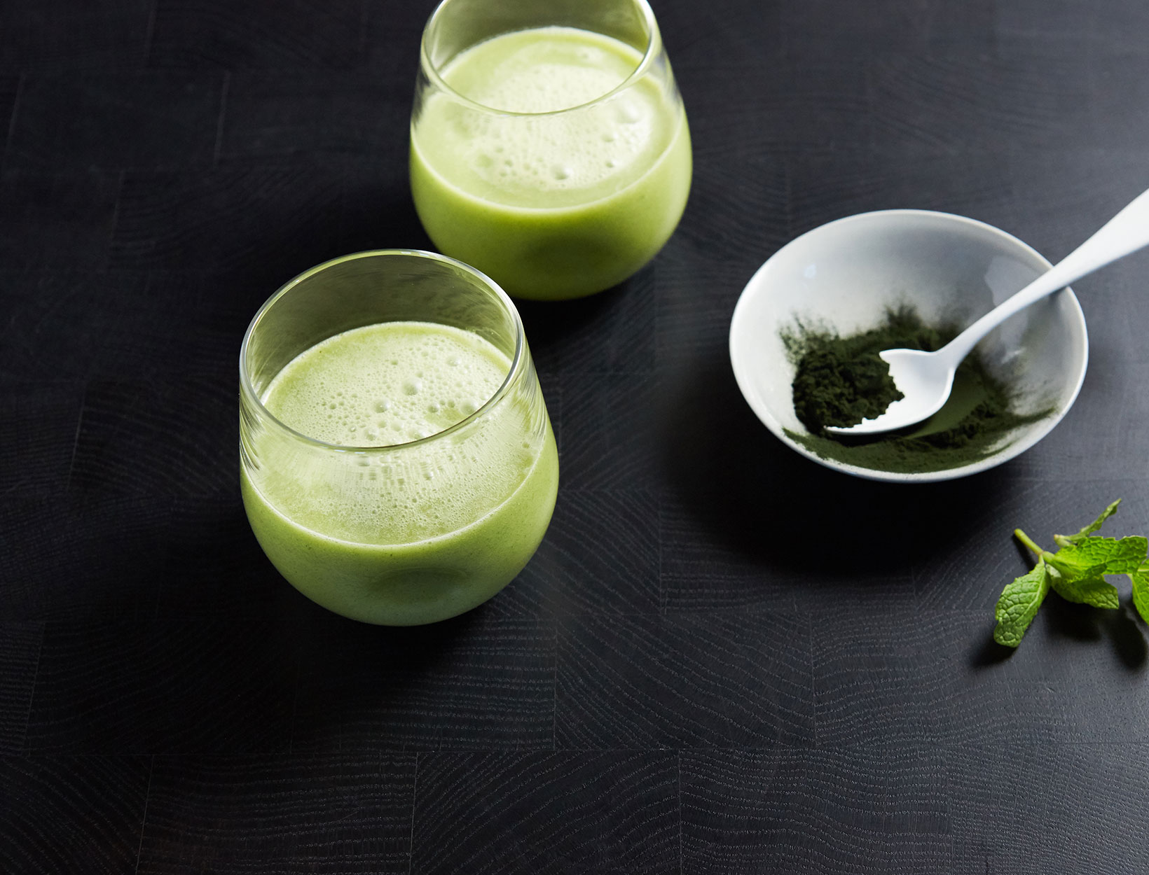 Piña Chlor-ada Recipe - goop