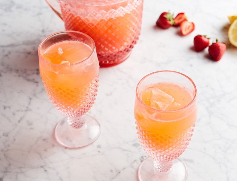 Spiked Strawberry Lemonade Recipe | goop