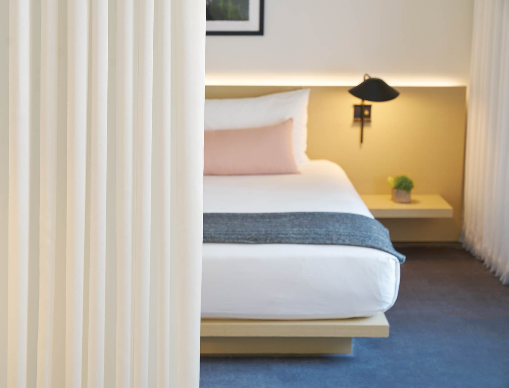 How Does Indoor Lighting Impact Our Well-Being? | goop