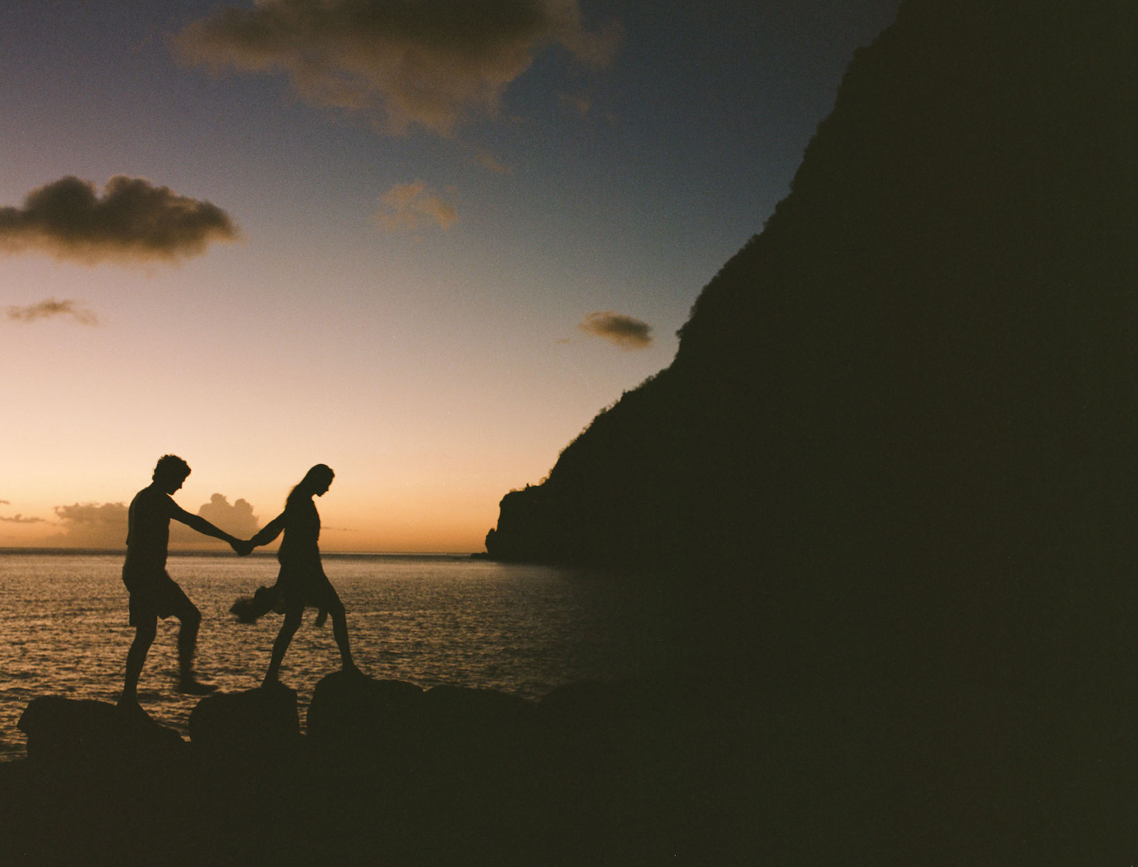 The 5 Relationship Issues Therapy Can’t Fix | goop