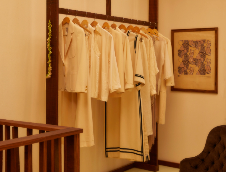 Desert Vintage - goop