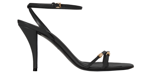 A Sartorial Playbook for the Holiday Season Holiday Outfit Ideas for ...