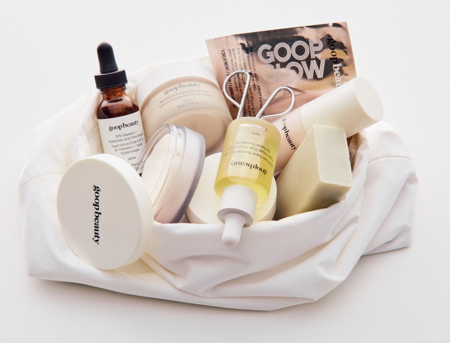 Makeup - Makeup Tips, Products & Brands - goop